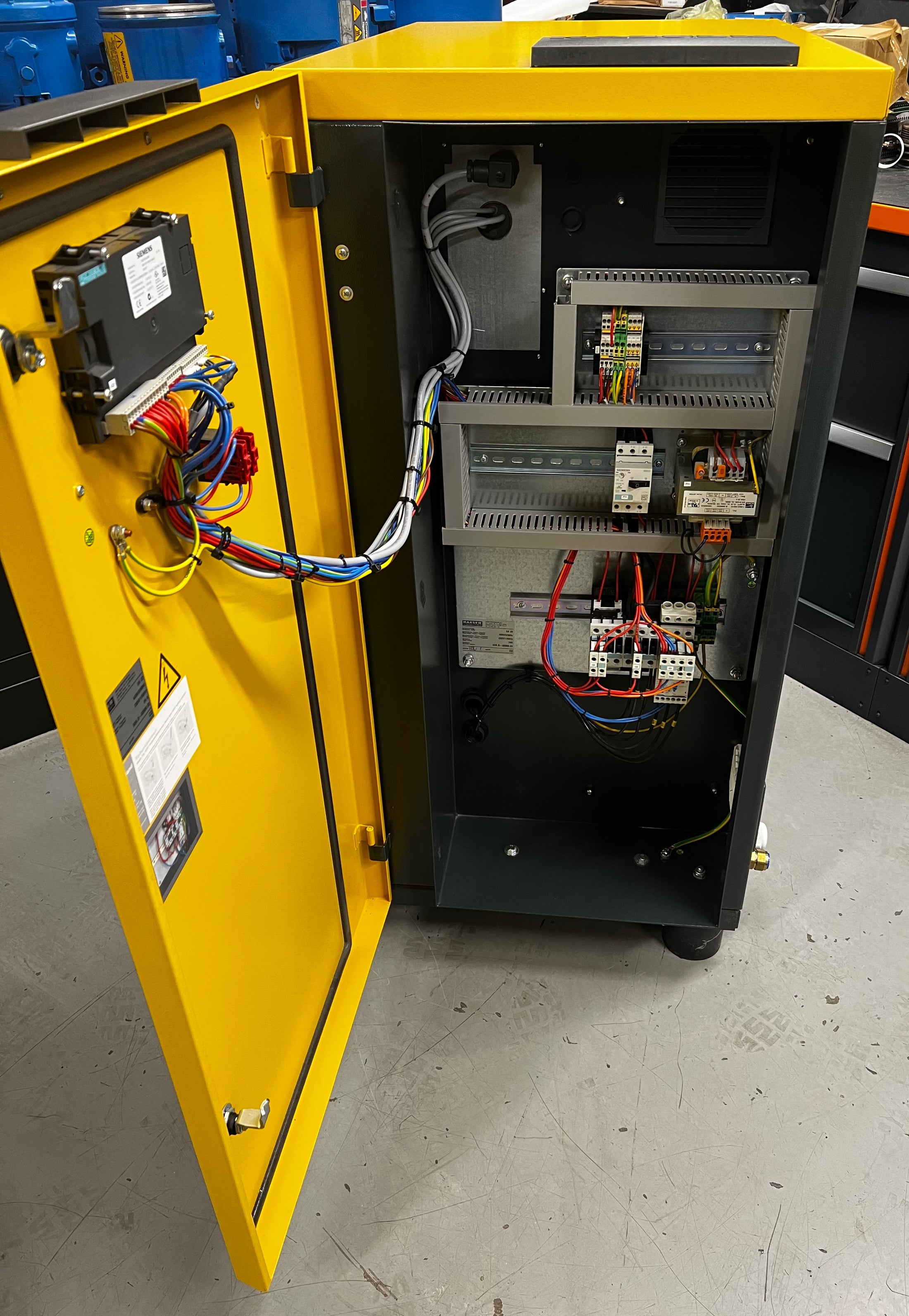 HPC / Kaeser SK22 Rotary Screw Compressor (11Kw, 15HP, 70CFM, 8Bar ...