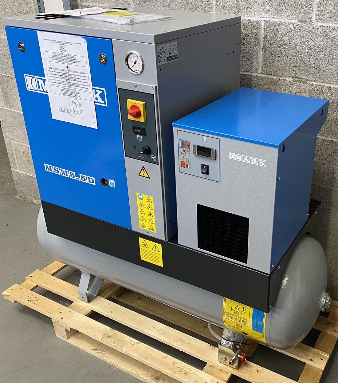 MARK MSM5.5 Receiver Mounted Rotary Screw Compressor With Dryer (27.5 ...